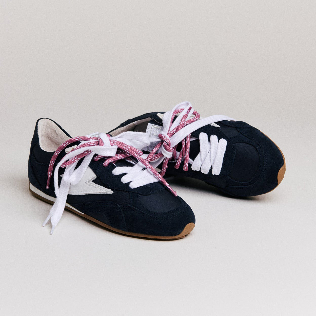 Sneakers SMR23 Nelson D513 - Bleu Marine & Lacets Roses – Semerdjian ...